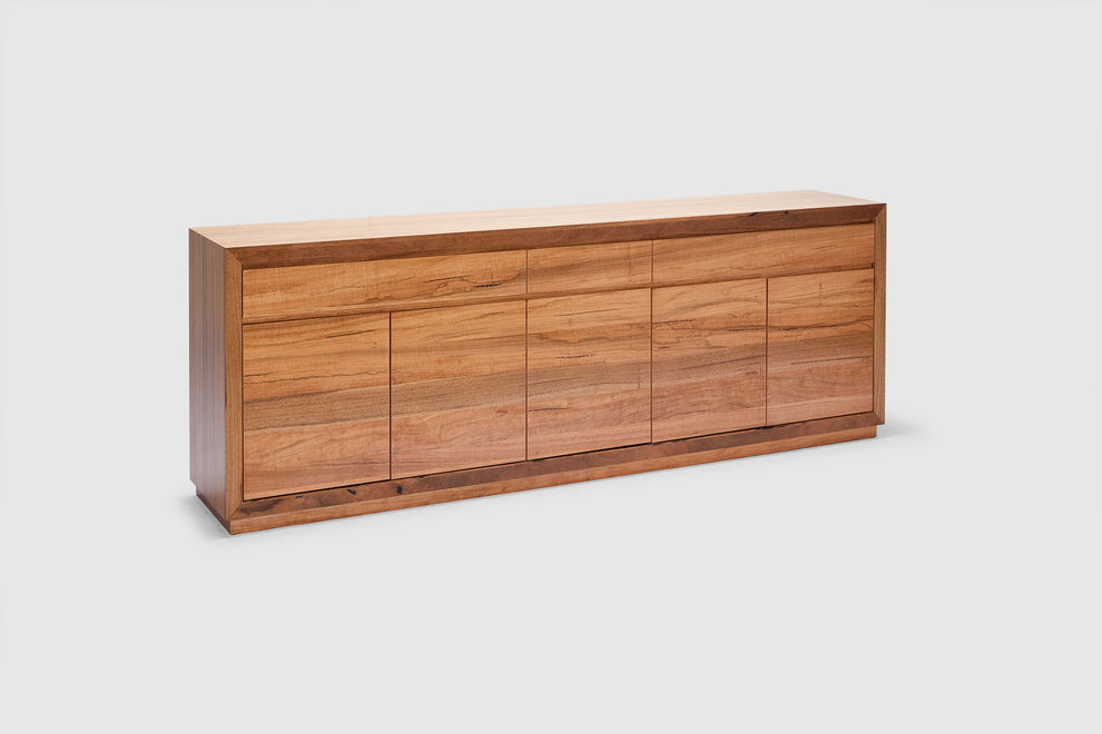 Kalgoolie Buffet - 240cm